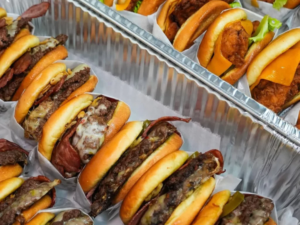 What is a Smash Burger? | Boss Bites - Burgers, Wraps & More Near Waterford